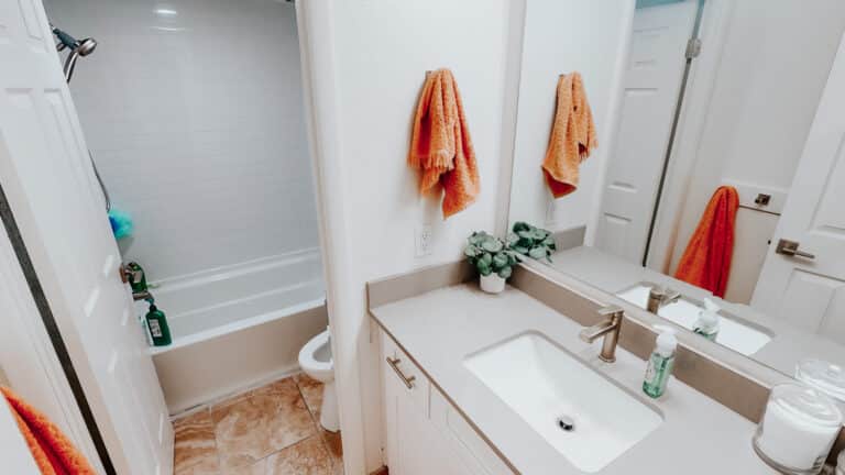 See Our Fantastic Apartments & Community Spaces | Raintree